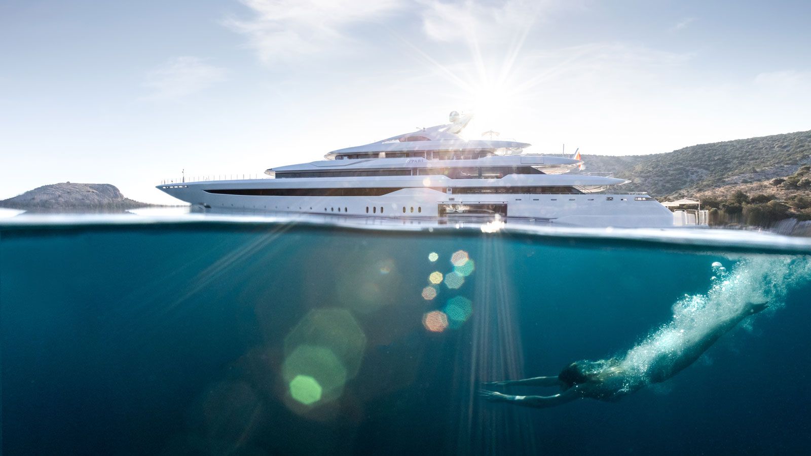 Discover the secrets of yacht charter in Greece